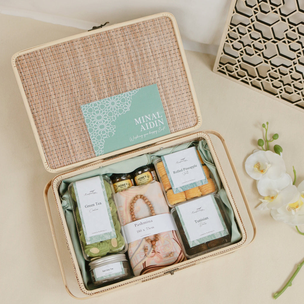 Regal Splendor Raya Gift Set – Kraftology